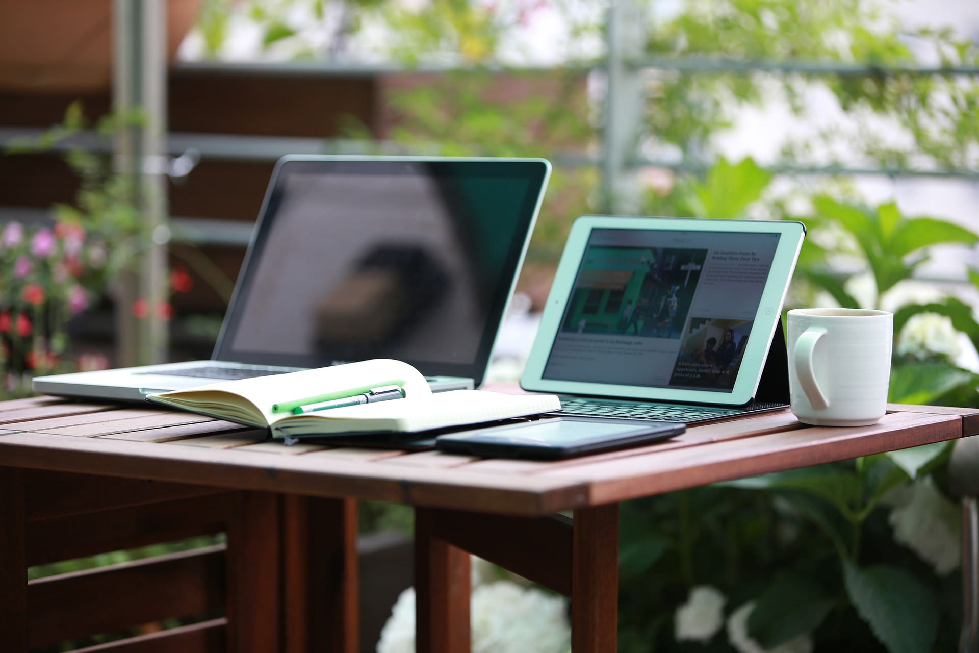 What Is a Freelancer And What Does One Do | Remote Raven