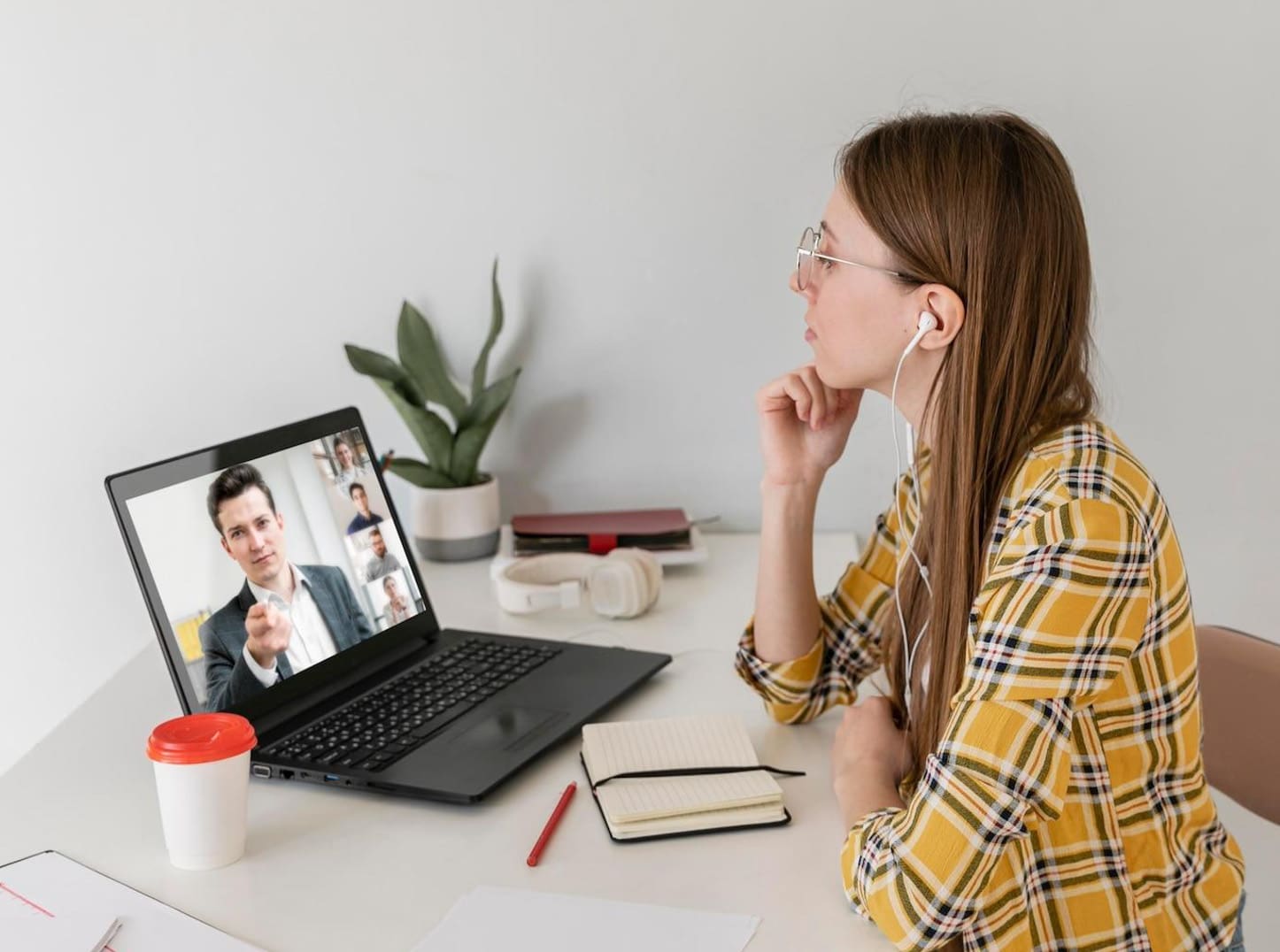 Virtual Assistant Interview Tips: Answer Like a Pro