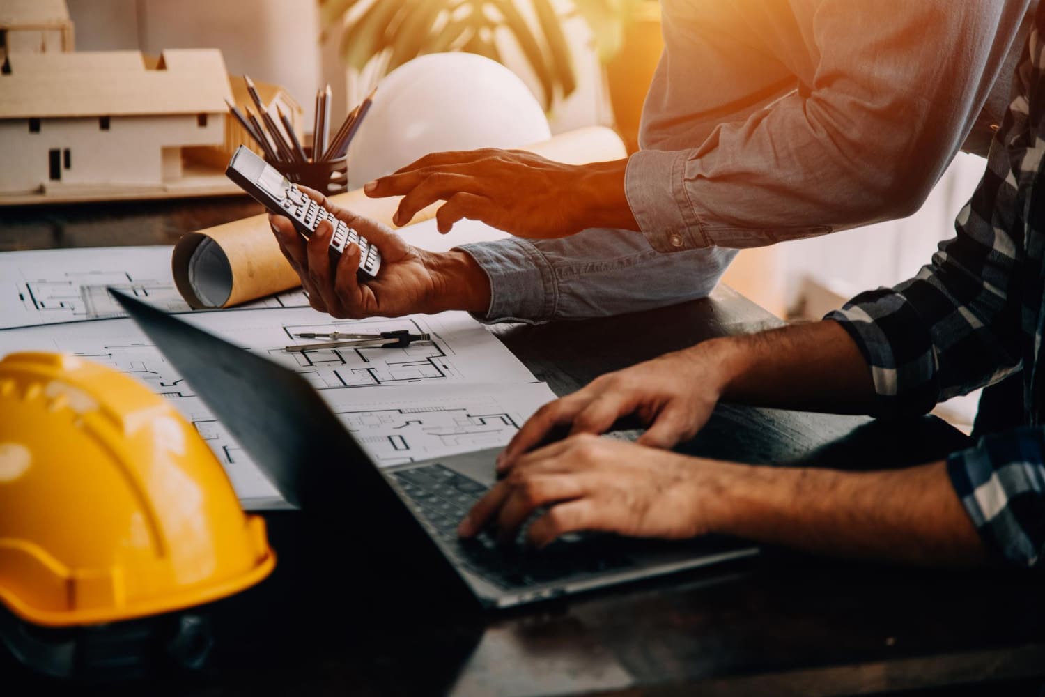 How Project Managers Work with a Construction Virtual Assistant